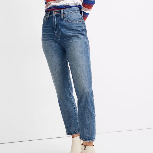 Madewell | Jeans | Madewell The Petite Momjean In Downey Wash | Poshmark